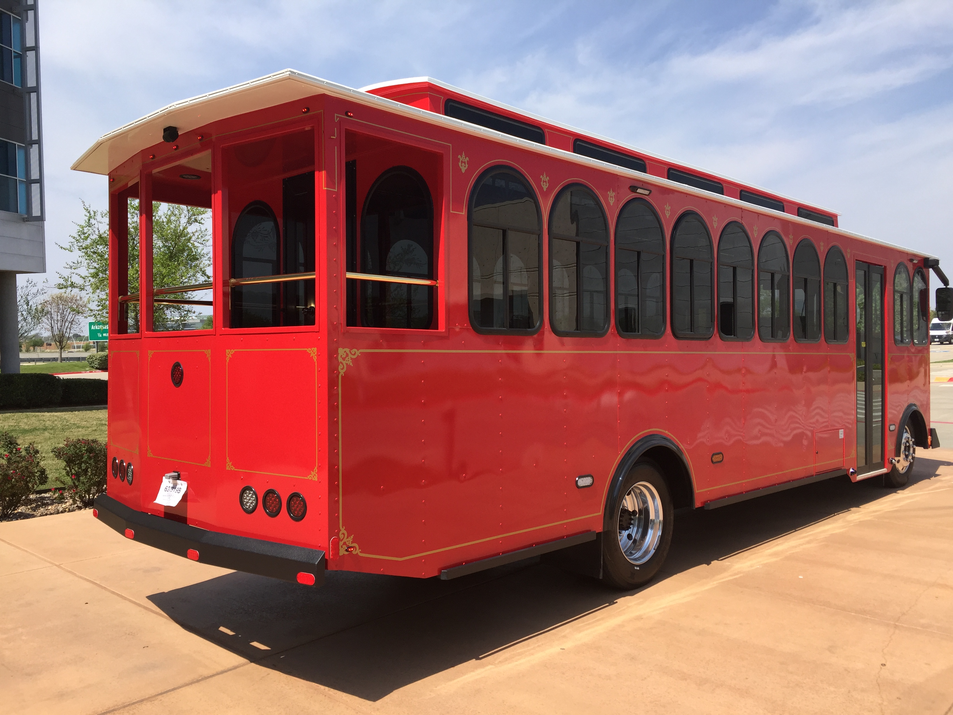 Trolley Bus Dallas | Red | Ft. Worth | Wedding